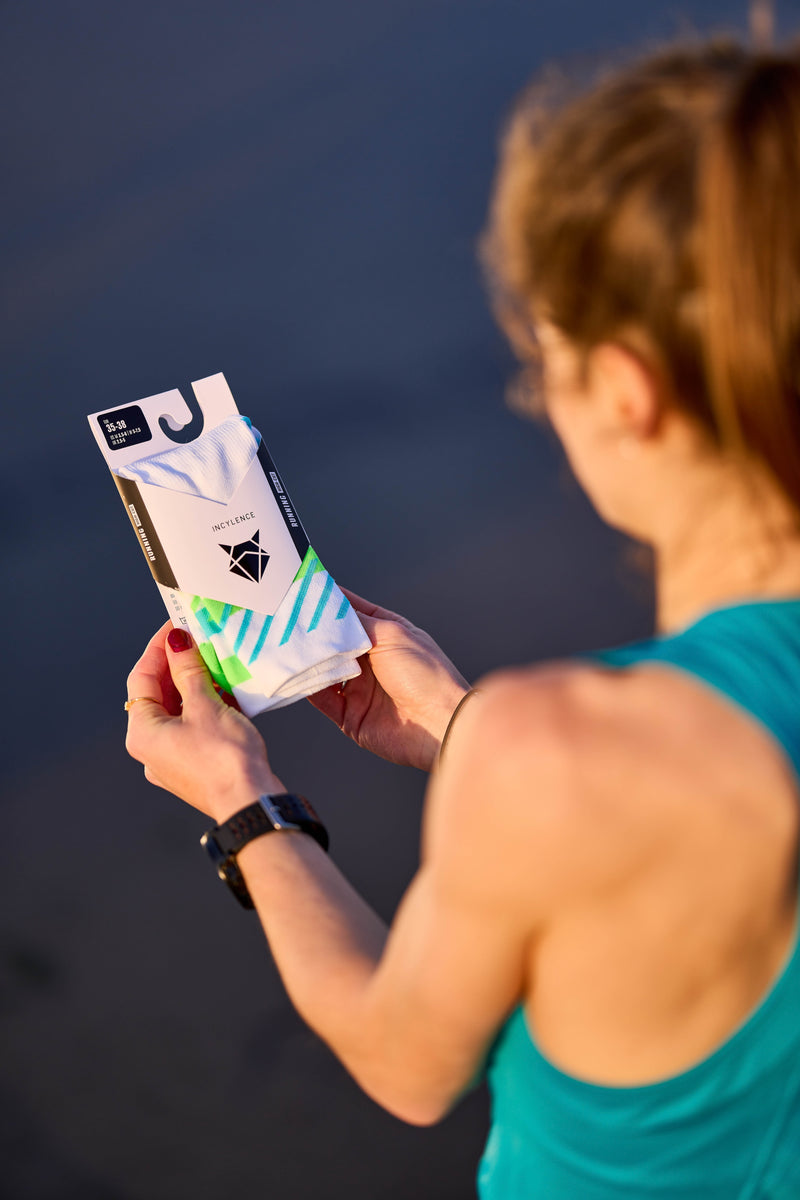 INCYLENCE RUNNING DISRUPTS GREEN CYAN – INCYLENCE ASIA｜德國品牌 運動機能襪